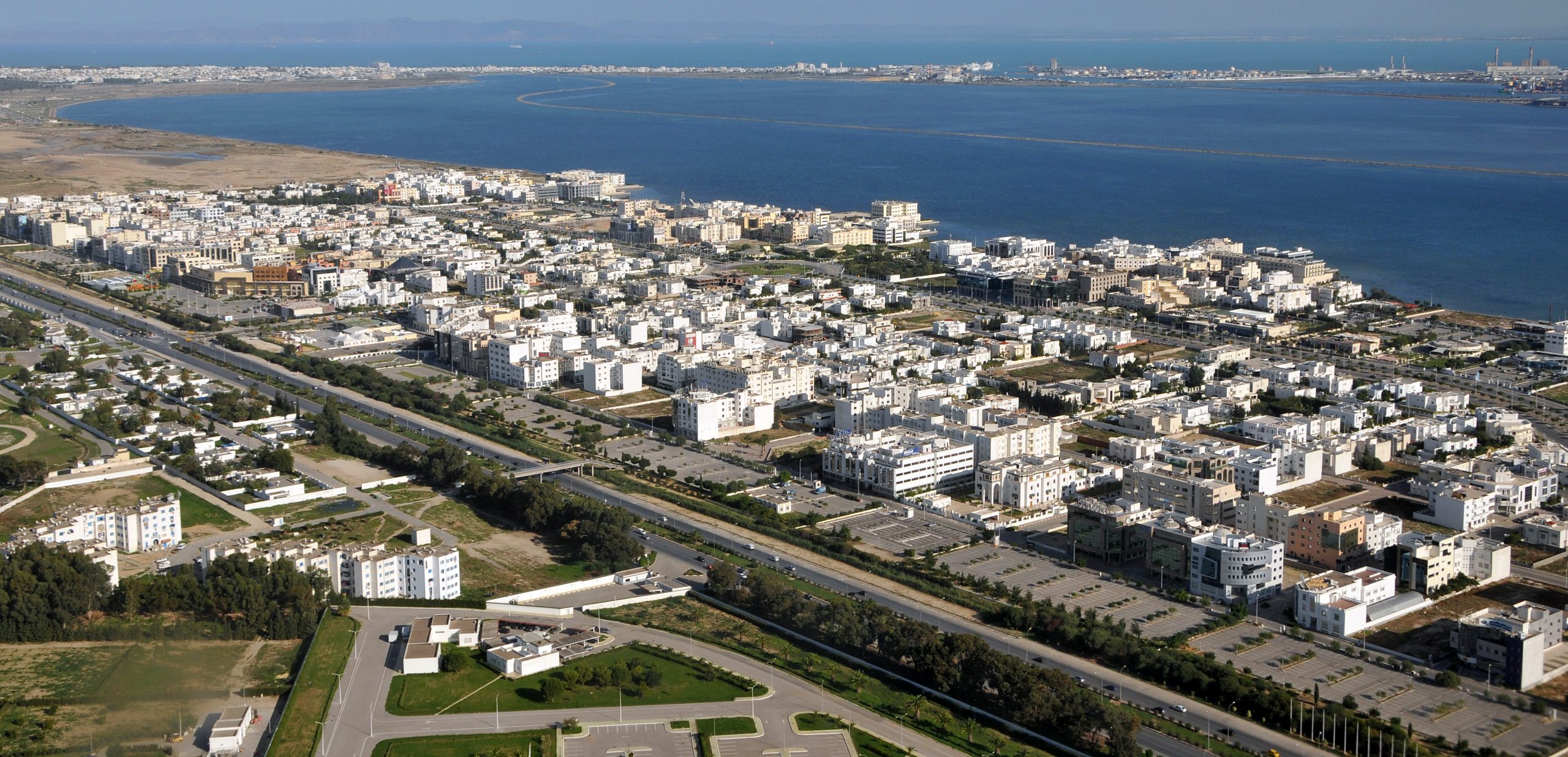 Consultation internationale pour les berges du lac à Tunis - Urbanisme